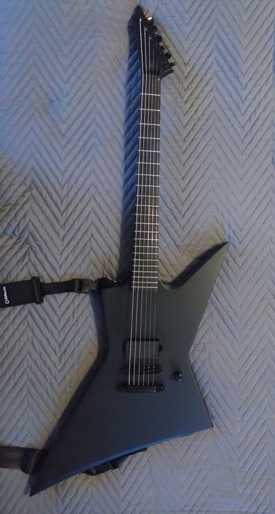 ESP Ltd EX Black Metal Neu mit ESP Form Koffer (Neu (gemäss ...