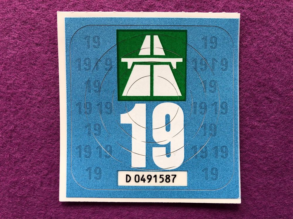 Autobahnvignette 2019 - NEU! | Kaufen auf Ricardo