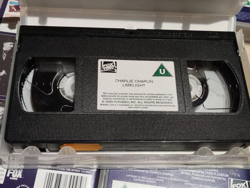 Charlie Chaplin Collection VHS 7 Stück (Gebraucht) in Schongau für CHF ...