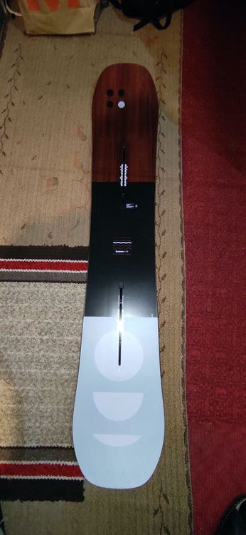 NEU Burton Custom Flying V 158 ab 1.- (Neu (gemäss Beschreibung)) in ...