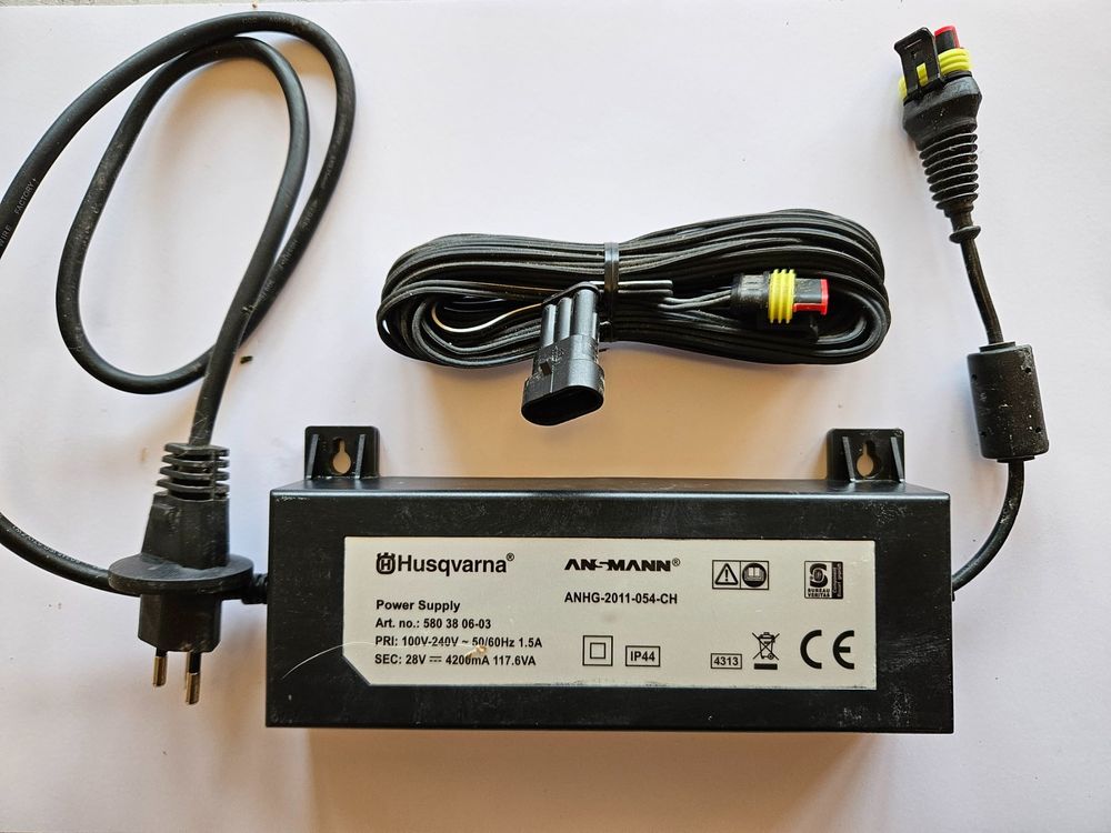 Husqvarna Automower Netzteil / Trafo für AM 330X 430X 1.5A (Gebraucht ...