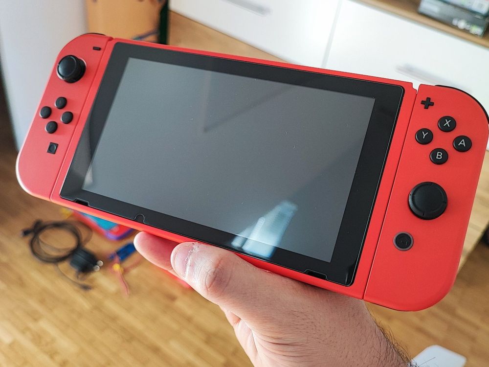 Nintendo Switch Mario Red & Blue Edition mit OVP | Kaufen auf Ricardo