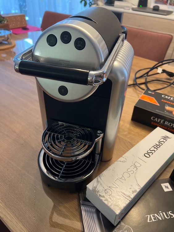 NESPRESSO ZENIUS ZN100 PRO Typ 9737 | Kaufen auf Ricardo