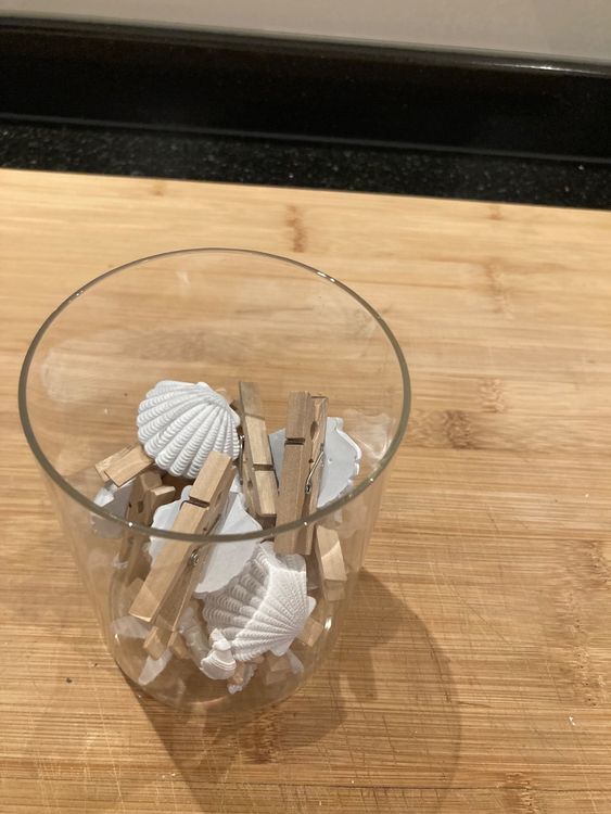 Dekorationsklammern Muscheln/Stern/Anker (Gebraucht) in Klosters für ...