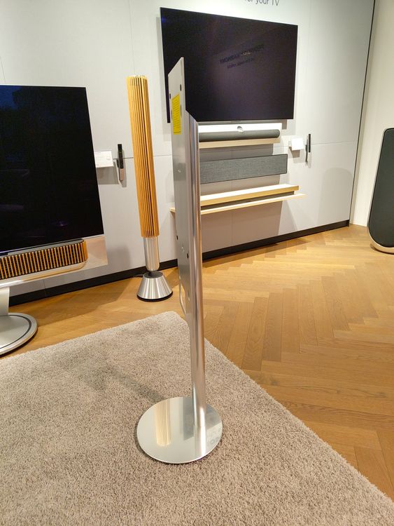 B&O Vertical Floor Stand für das B&O BeoSound 9000 (Gebraucht) in ...