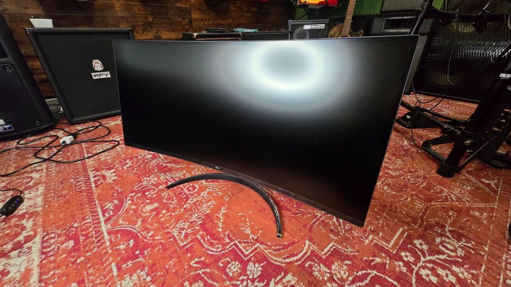 LG 34" Curved Monitor (Gebraucht) in Zug für CHF 100 – nur Abholung auf ...