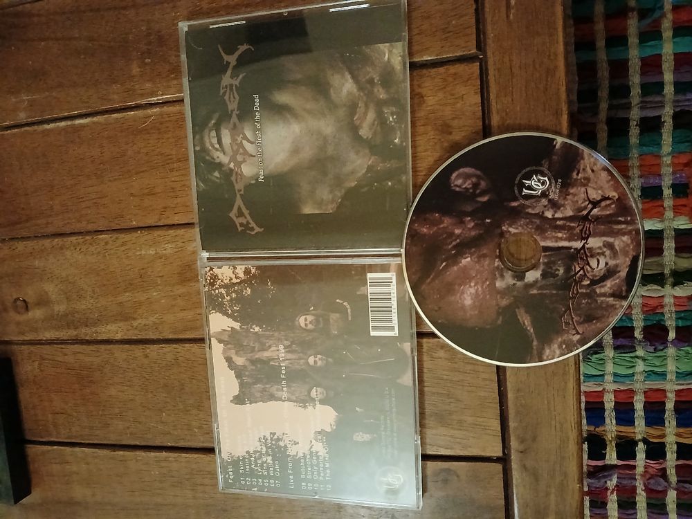 deaden - Feast... (Gebraucht) in St-Cergue für CHF 25 – mit Lieferung ...