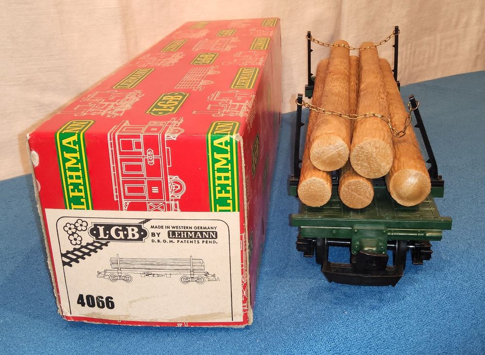 LGB 4066 Rungenwagen 4-achsig mit 5 Baumstämmen (Gebraucht) in Neuenkirch für CHF 33 – mit ...