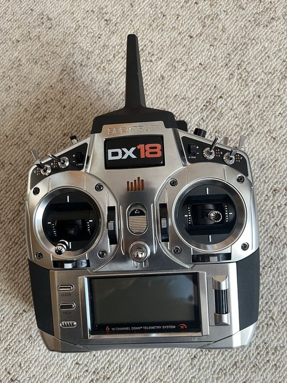 Spektrum DX18 (Gebraucht) in Kaltbrunn für CHF 150 – mit Lieferung auf ...