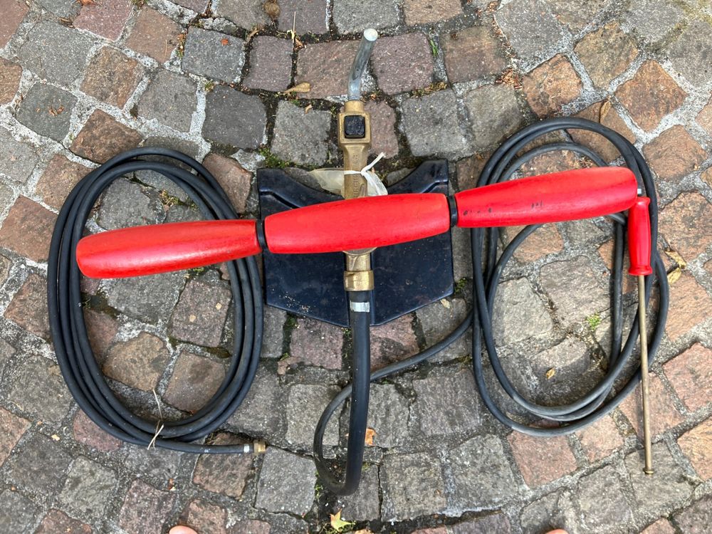 Wasserspritze Birchmeier ex Armee Handpumpe Wasserspass (Gebraucht) in Fislisbach für CHF 9.9 ...