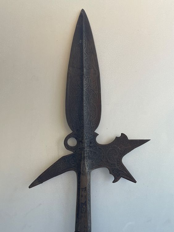 Schöne Hellebarde Replika | Kaufen auf Ricardo