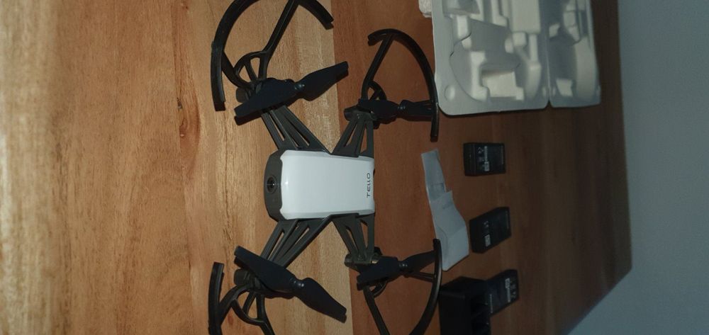 DJI TELLO DROHNE HD (Gebraucht) in Dierikon für CHF 52 – mit Lieferung auf Ricardo kaufen