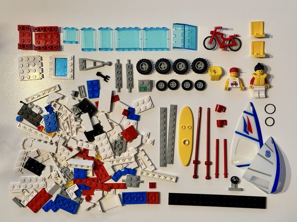 Lego 6351 Surf N' Sail Camper + 6534 Beach Bandit (Gebraucht) in ...