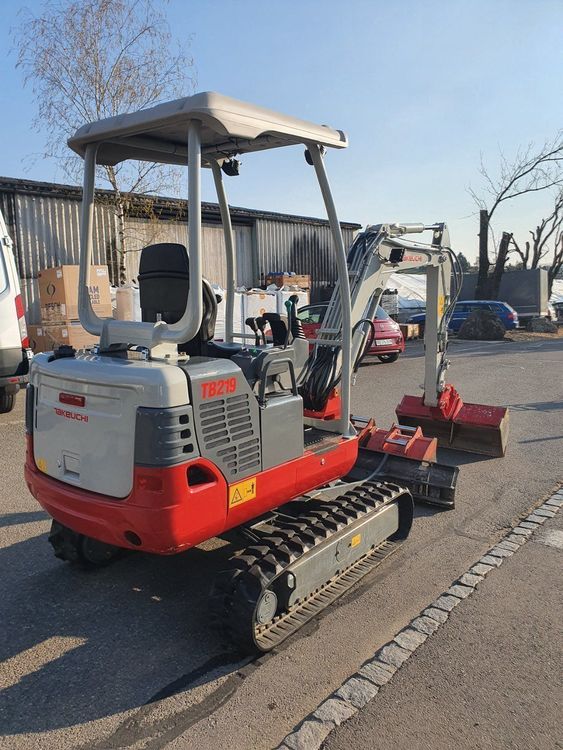 Bagger 2.2t mit Powertilt zu vermieten (Gebraucht) in Stetten für CHF ...