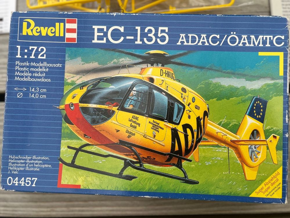 Revell EC-135 ADAC/ÖAMTC Helikopter Modell 1:72 (Neu (gemäss ...