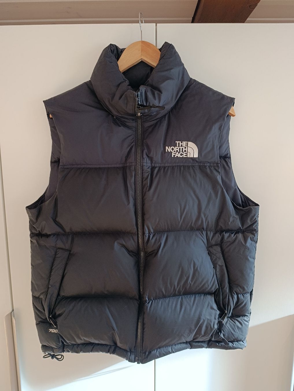 The North Face Daunenweste Nuptse (Gebraucht) in Reitnau für CHF 69 ...