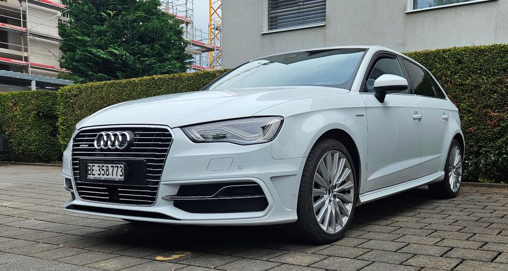 Audi A3, e-tron, Plug-In-Hybrid, S-Line, S-Tronic (Gebraucht) in ...