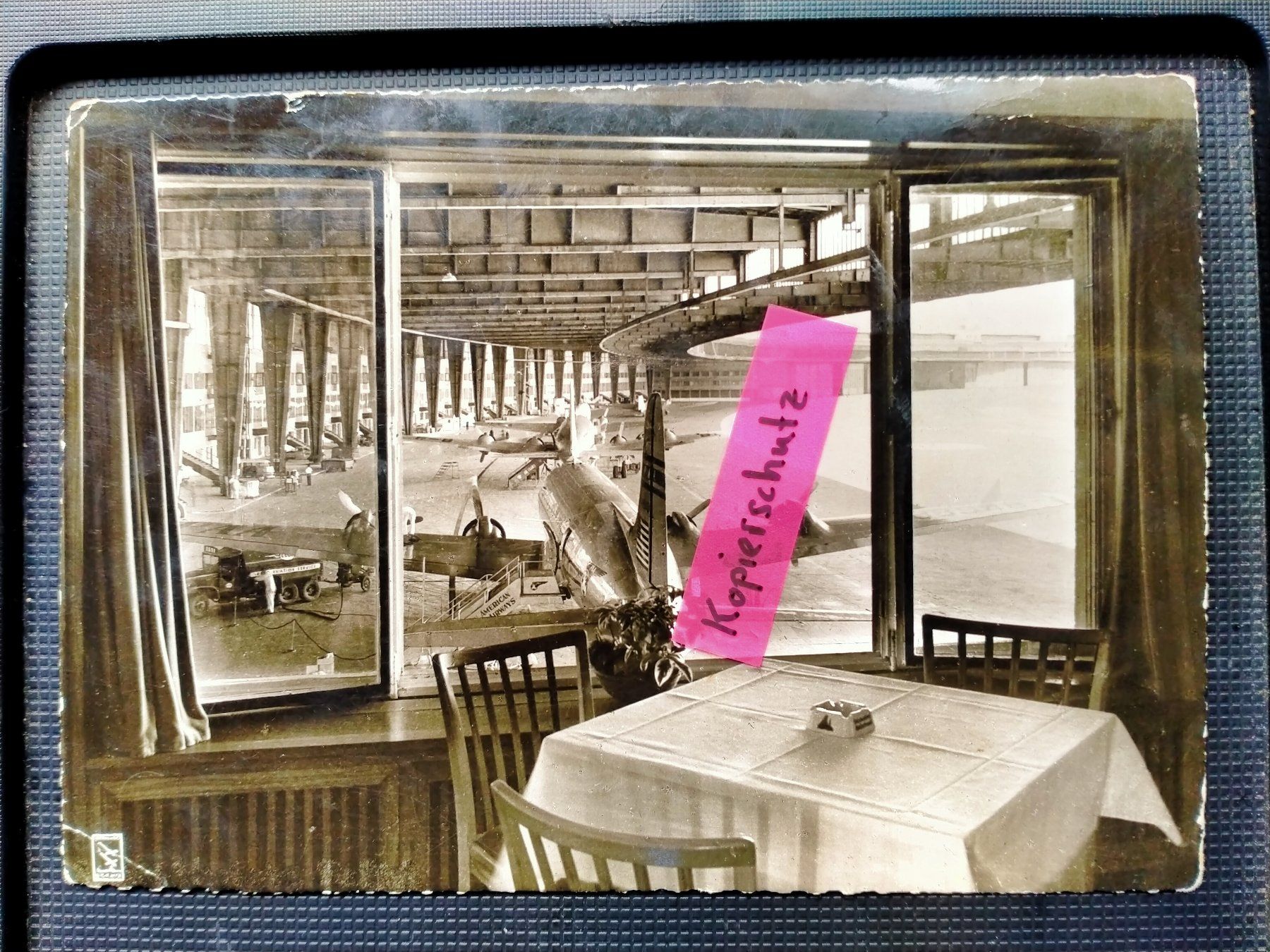 AK Zentral Flughafen Rollfeld Berlin 1954 Aviation Flugzeug (Gebraucht ...