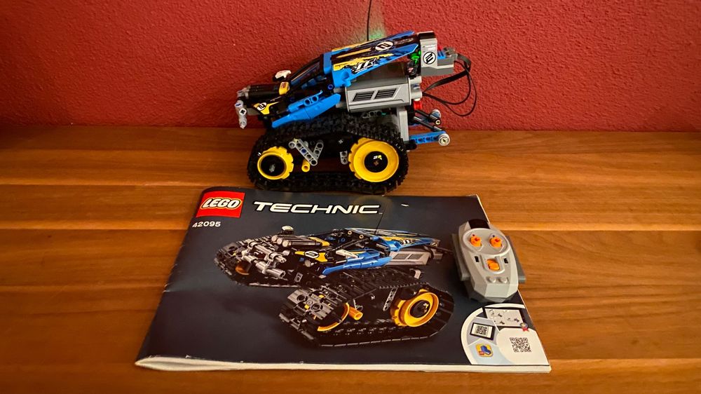 Ferngesteuerter Lego Stuntracer 42095 ab 1.-!!!!!! | Kaufen auf Ricardo
