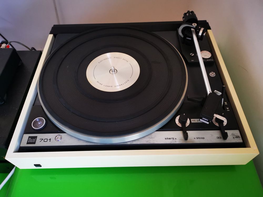 Plattenspieler Dual CS 701 (Gebraucht) in Diessbach b. Büren für CHF ...