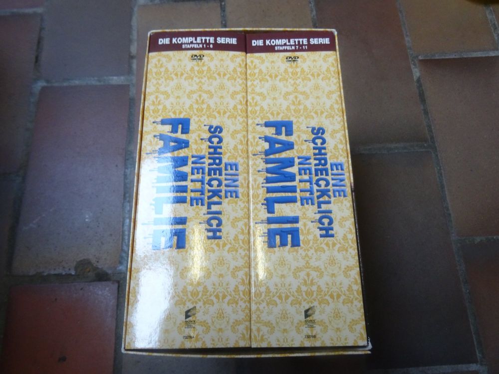 Eine schrecklich nette Familie DIE KOMPLETTE SERIE DVD BOX | Kaufen auf Ricardo