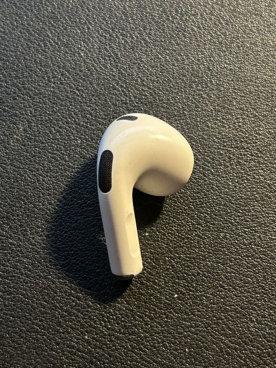 Apple AirPods 3. Generation | Rechter AirPod (Gebraucht) in St. Gallen ...