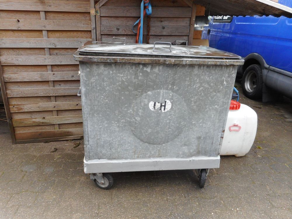 Abfallcontainer 800L (Gebraucht) in Selzach für CHF 42 – nur Abholung auf Ricardo kaufen