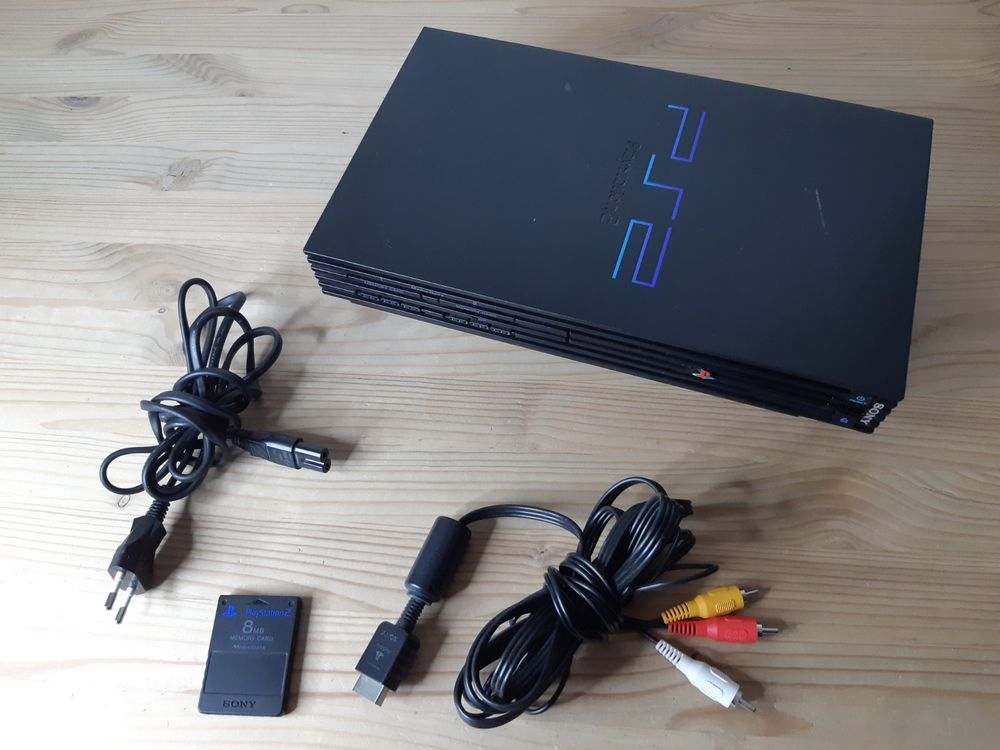 SONY Playstation 2 PS2 FAT Schwarz SCPH-50004 + Kabel + MC (Gebraucht ...