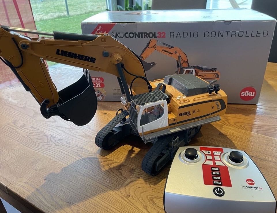 SIKU Liebherr Bagger R980 SME - Siku - Control | Kaufen auf Ricardo