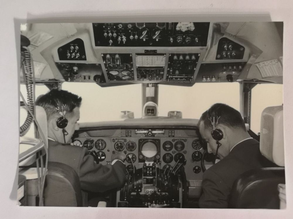 Foto Convair CV-440 Cockpit | Kaufen auf Ricardo