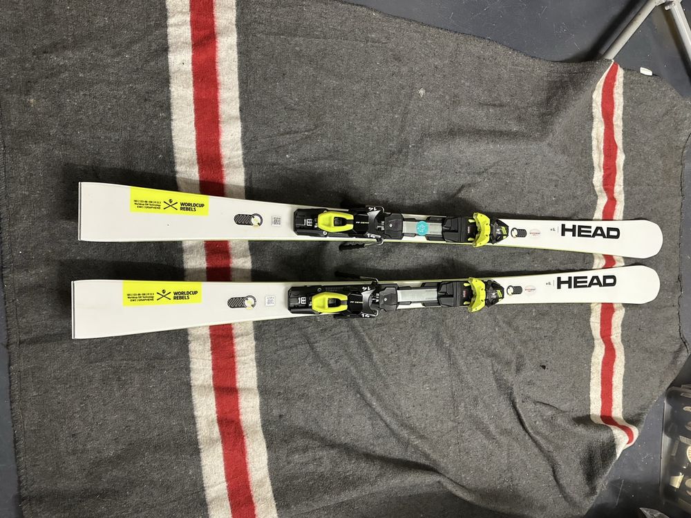 Head Worldcup Rebels e-SL Ski 165 (Gebraucht) in Hallwil für CHF 400 – nur Abholung auf Ricardo ...