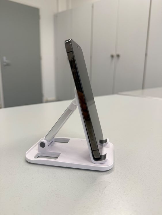 iPhone 12 Pro 128GB Gris (Gebraucht) in Zug für CHF 1 – mit Lieferung ...