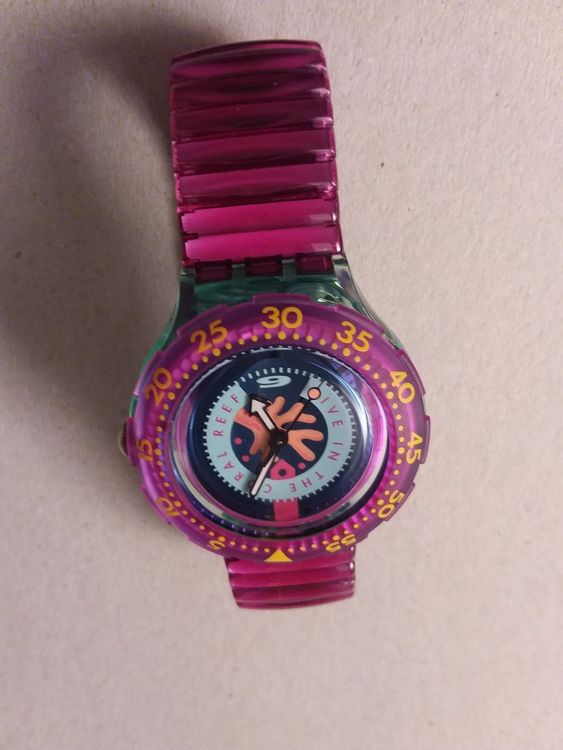 Swatch Scuba SDG 102 Cherry Drops (Neu und originalverpackt) in Rain für CHF 24 – mit Lieferung ...
