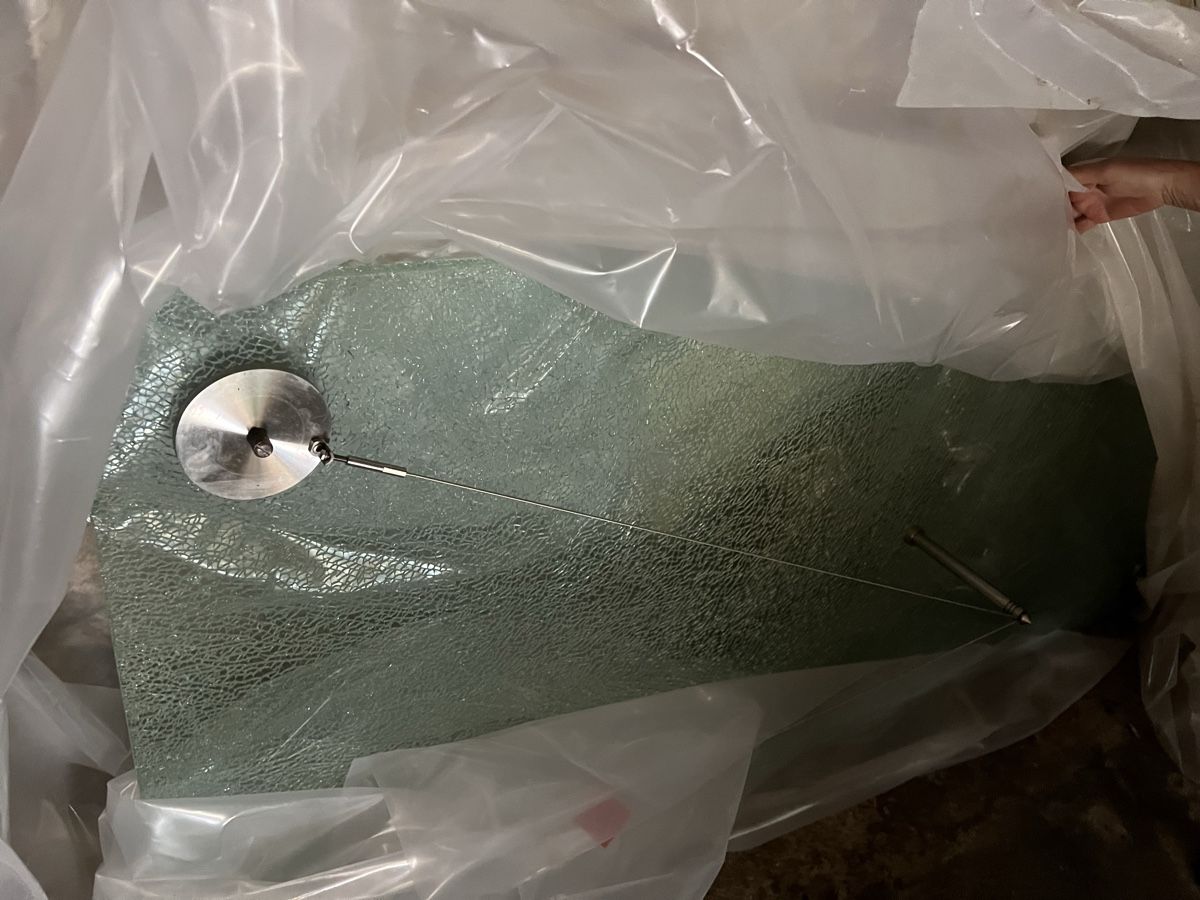 Schöner grosser massiver Glastisch, schöne Musterung (Gebraucht) in ...