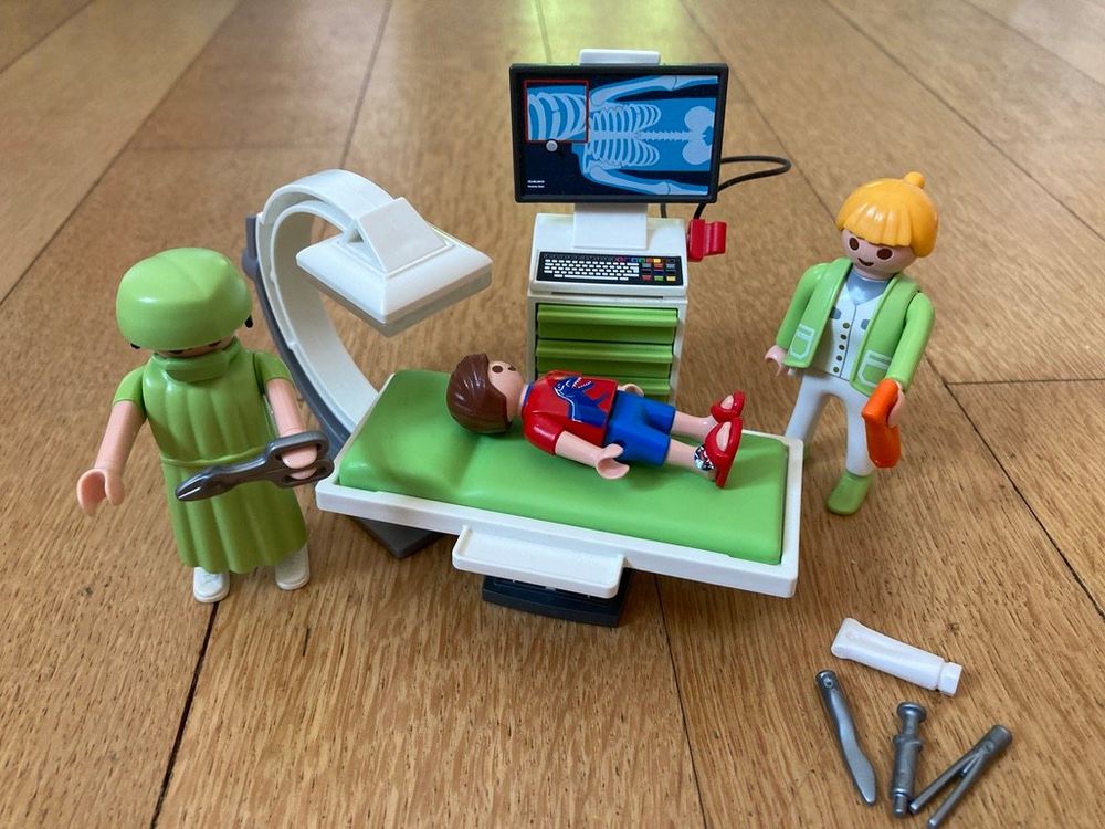 Playmobil Krankenhaus Röntgen Set 6659 (Gebraucht) in Schaffhausen für ...