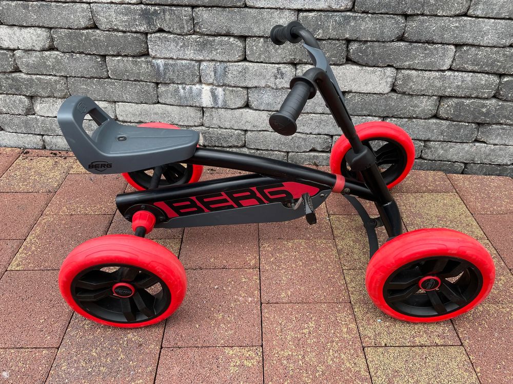 Berg Go-Kart Buzzy red black ab 2 bis 5 Jahre | Kaufen auf Ricardo