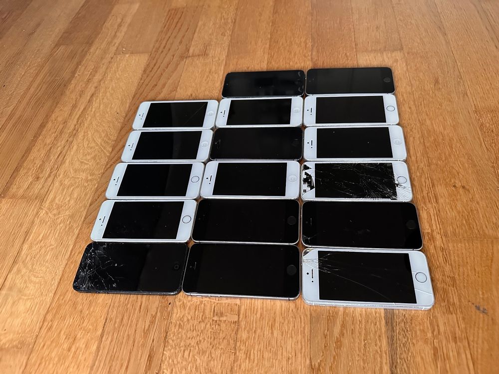 iPhone Paket / Bundle / Mix | Kaufen auf Ricardo