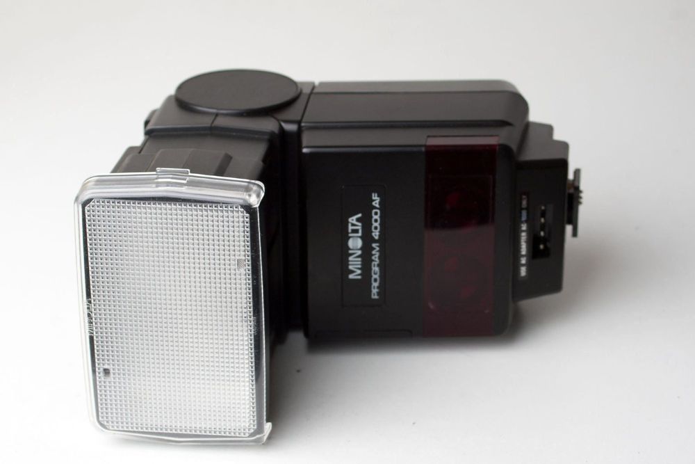 Minolta Program Flash 4000 AF für Minolta 7000. 8000, 9000 | Kaufen auf Ricardo