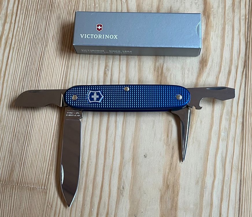 Electrician new run Victorinox limited edition blau Alox neu (Neu und ...