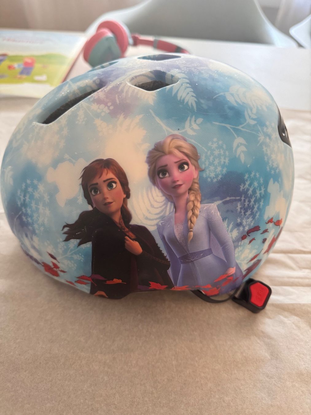 Frozen Kinderhelm Alpina – Elsa & Anna – 47-51 cm (Gebraucht) in ...