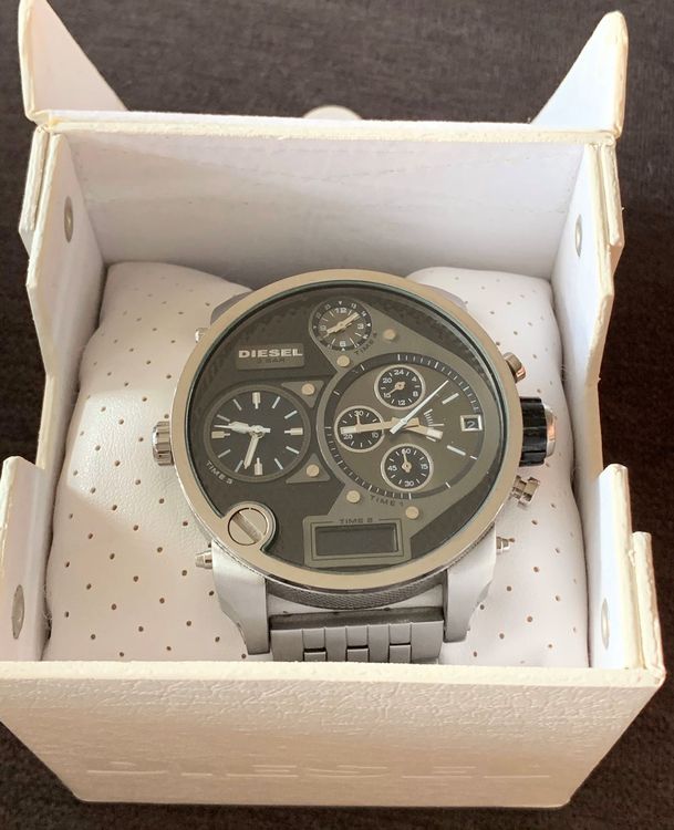 Diesel Uhr DZ 7221 Mr. Daddy Neu 429.- (Gebraucht) in Sursee für CHF 99.95 – mit Lieferung auf ...