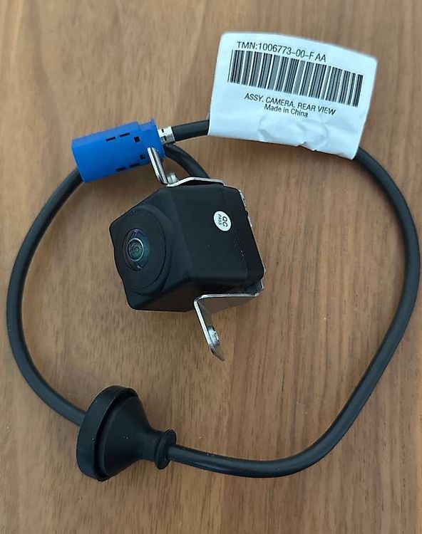 Rückfahrkamera Tesla rear view camera (Gebraucht) in Greifensee für CHF ...