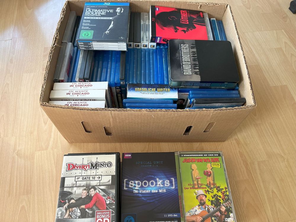 BluRay (inkl.4K UHD) und DVD-Sammlung, total über 200 Discs! (Gebraucht ...