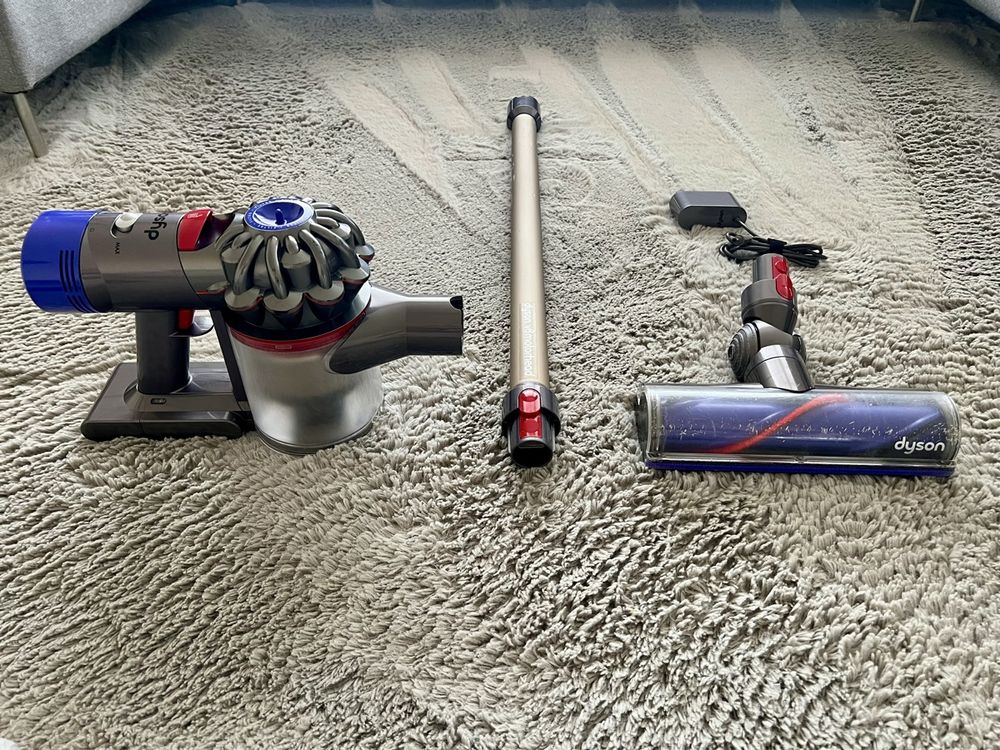 Dyson V8 | Acheter sur Ricardo