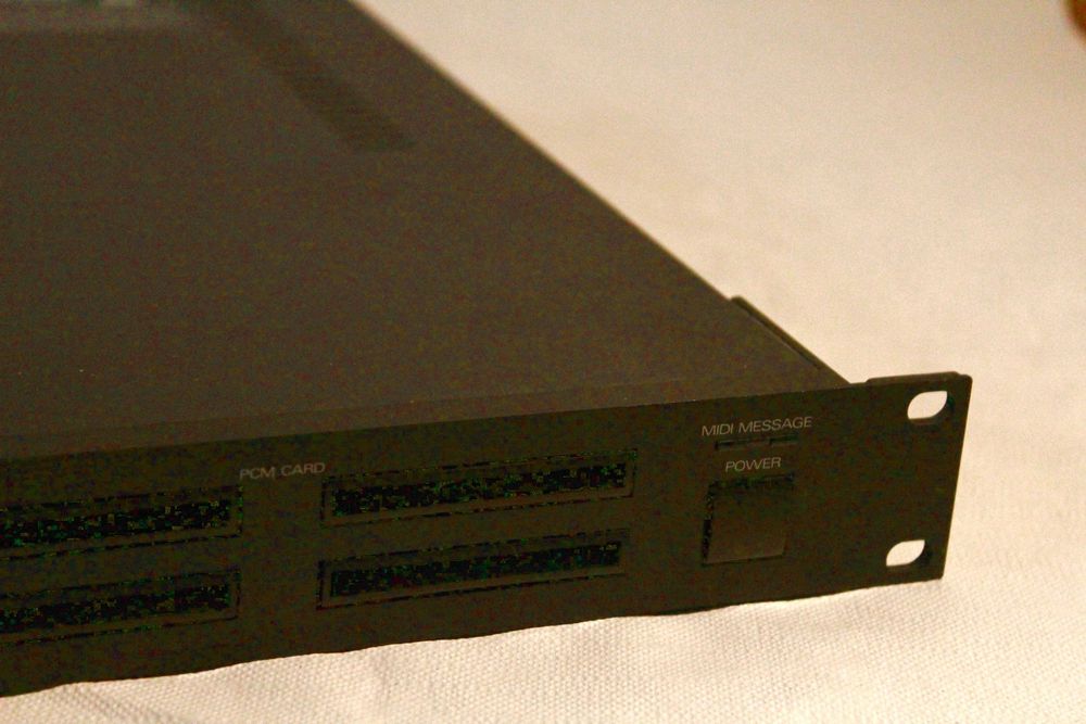 Vintage ROLAND U-110 PCM Sound Module, MIDI, Sampler, 1988 (Gebraucht ...