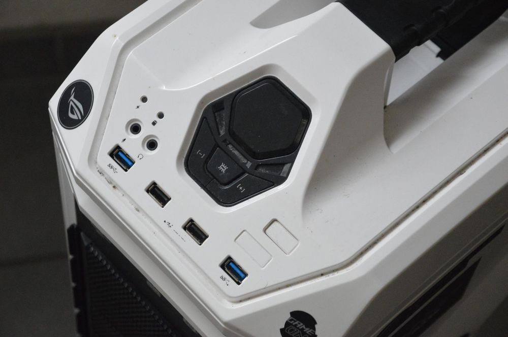 Großes PC Gehäuse Cooler Master Storm Stryker boîtier PC (Gebraucht) in ...