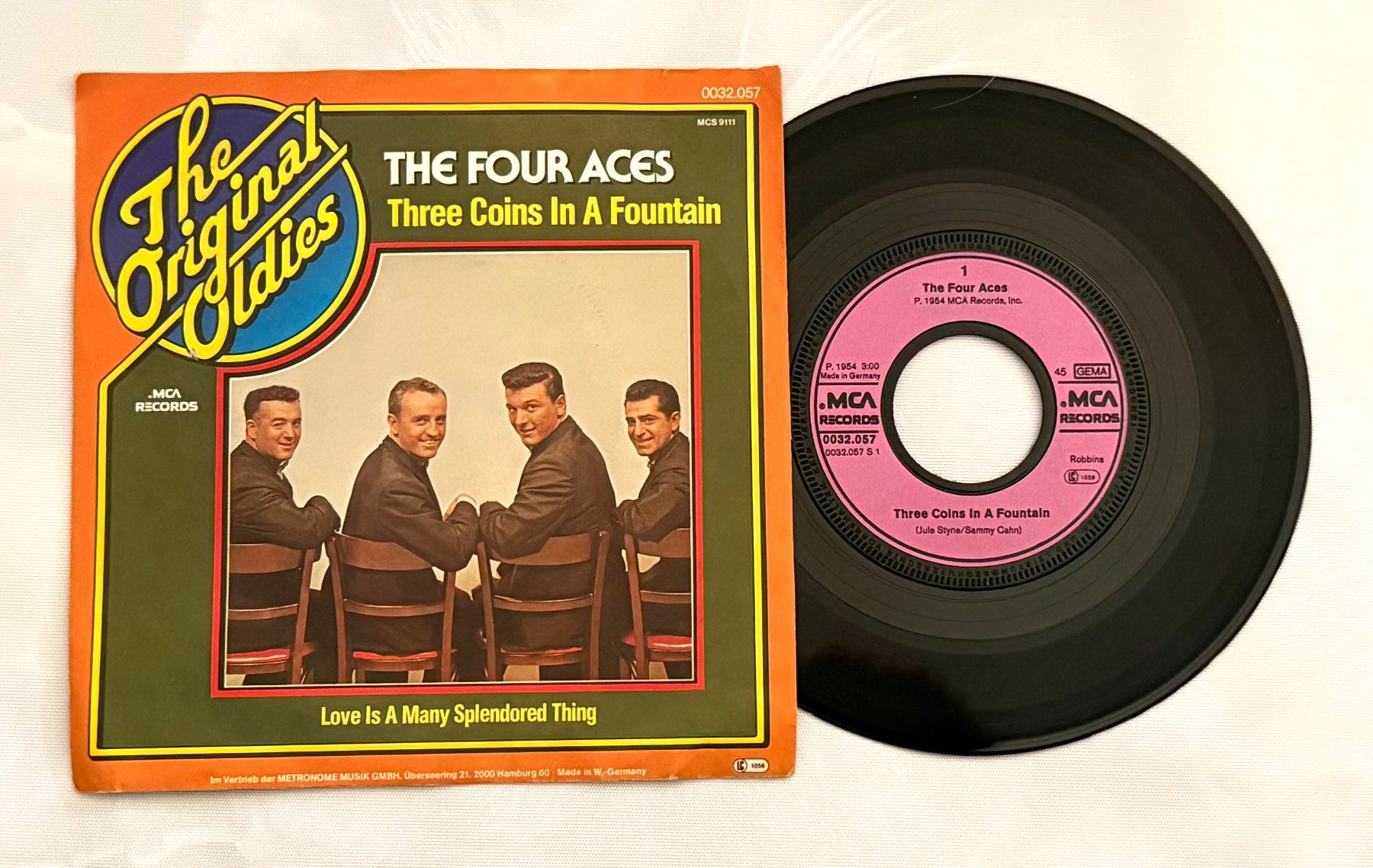 Single 7“ The Four Aces “Three Coins In A Fountain“ (Gebraucht) in ...