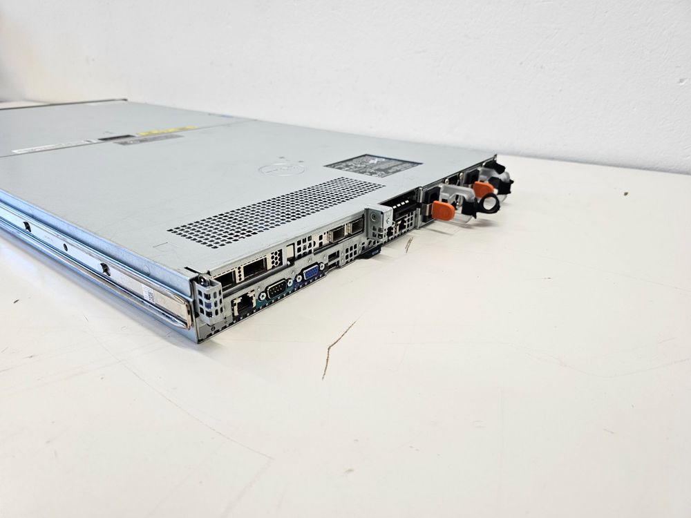 Dell PowerEdge c4130 2x Nvidia K80 Telsa GPU Karten (Gebraucht) in ...