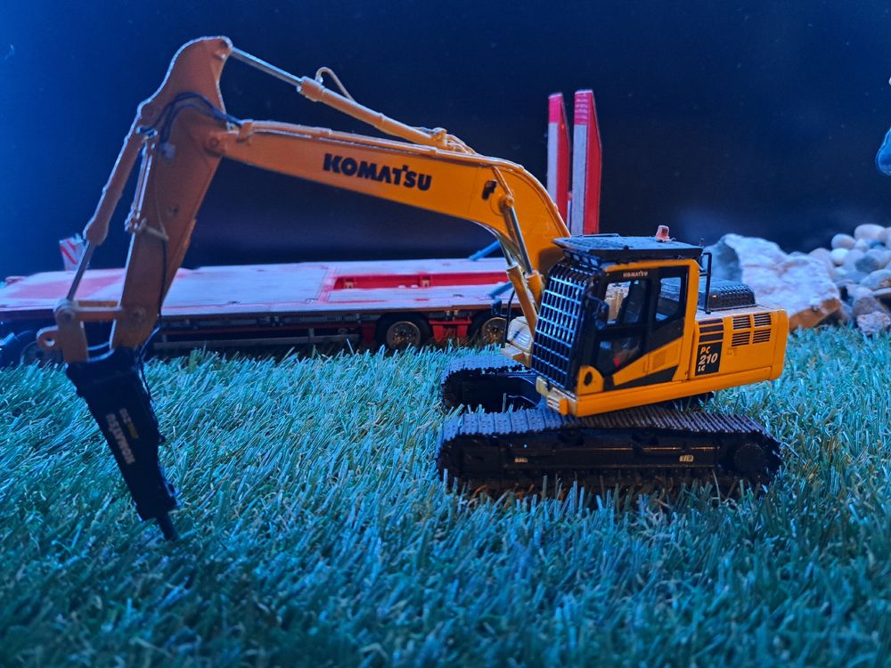 komatsu Modellbagger 1:50 | Kaufen auf Ricardo