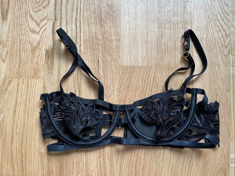Victoria’s Secret Strappy Open Cup Balconette Bra 70C NEW (Neu und ...